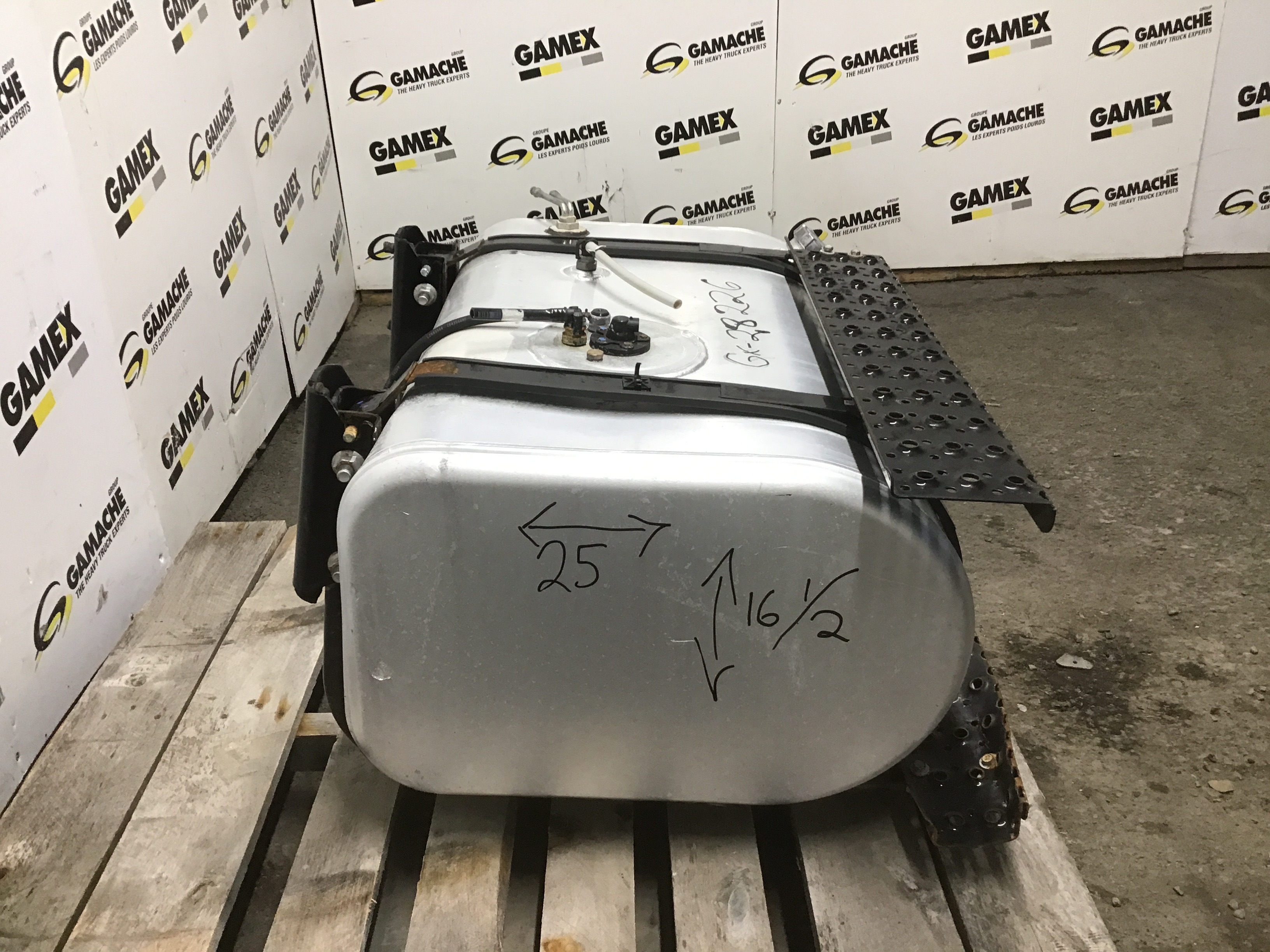 Used 2023 INTERNATIONAL MV607 Fuel Tank for sale | St. Paul-de-L'lle ...
