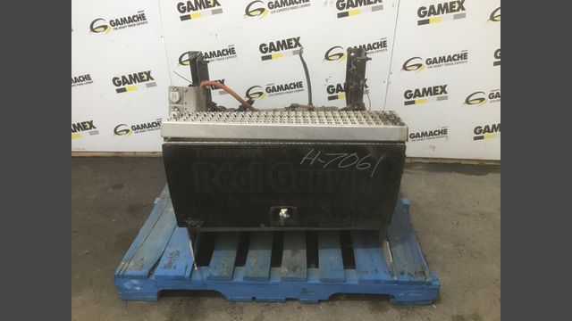 battery and tool box Used parts peterbilt